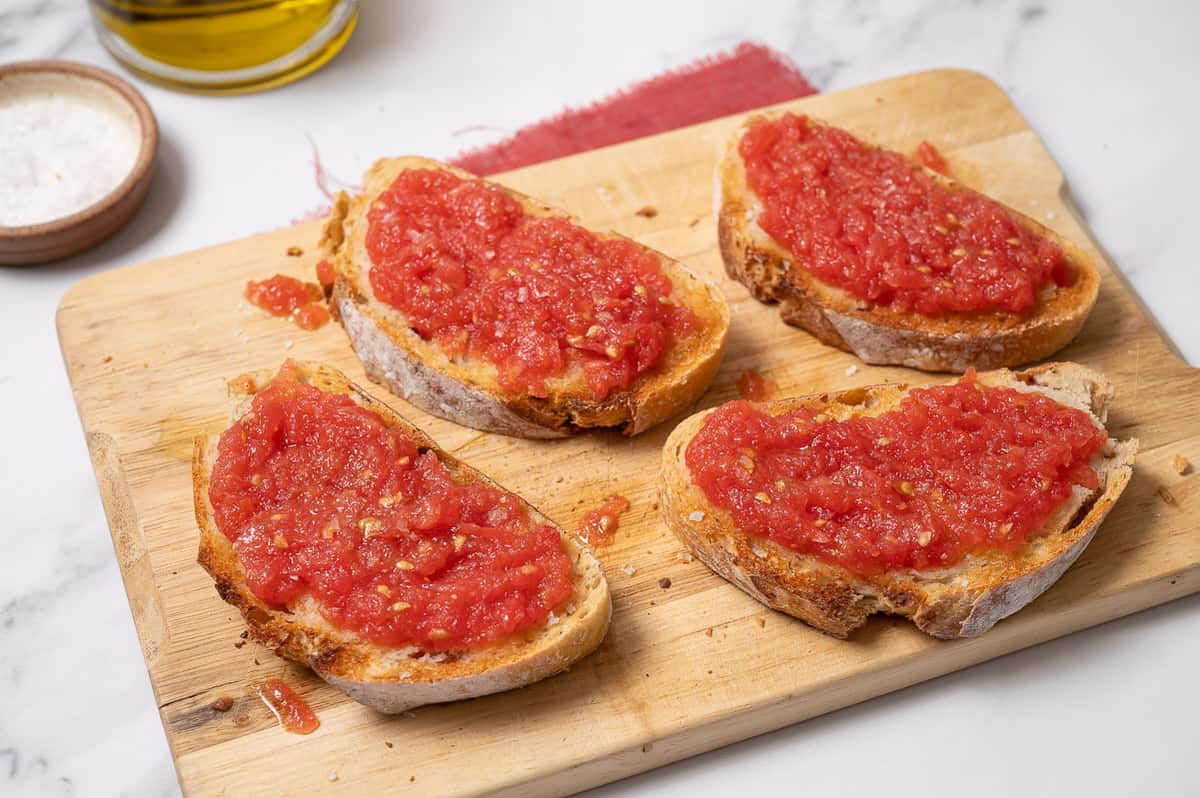 Receta Pan con Tomate - Pan español con tomate - Cocina Facil