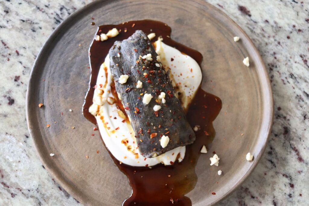 Tamales Azules de Elote - Cocina Facil